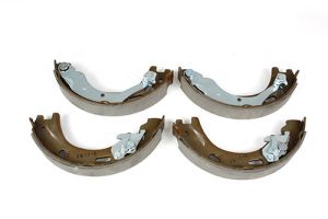 Handbrake Shoes Range Rover Sport & Land Rover Discovery 3 & 4 LR031947