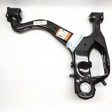 Front lower control arm L/H Discovery 4 LR073369