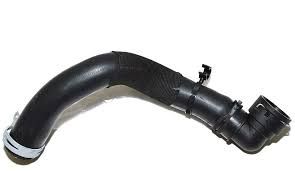 Top hose Range Rover Sport & Discovery & 4 3.0L Tdv6 LR095544